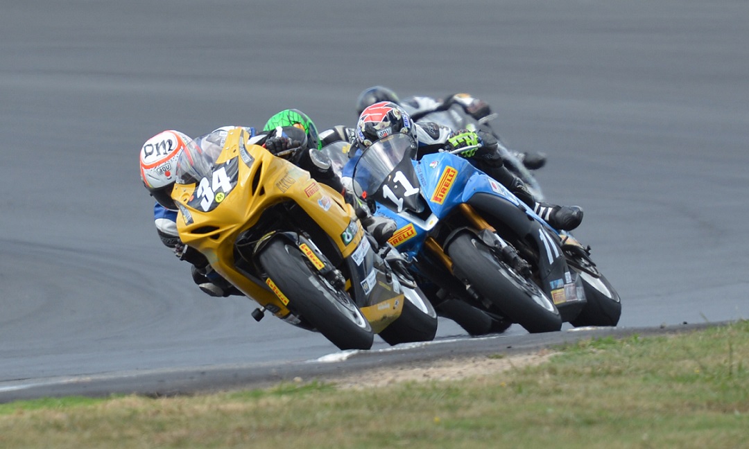 All-action at Auckland Motorcycle Club summer series round four | Talk ...