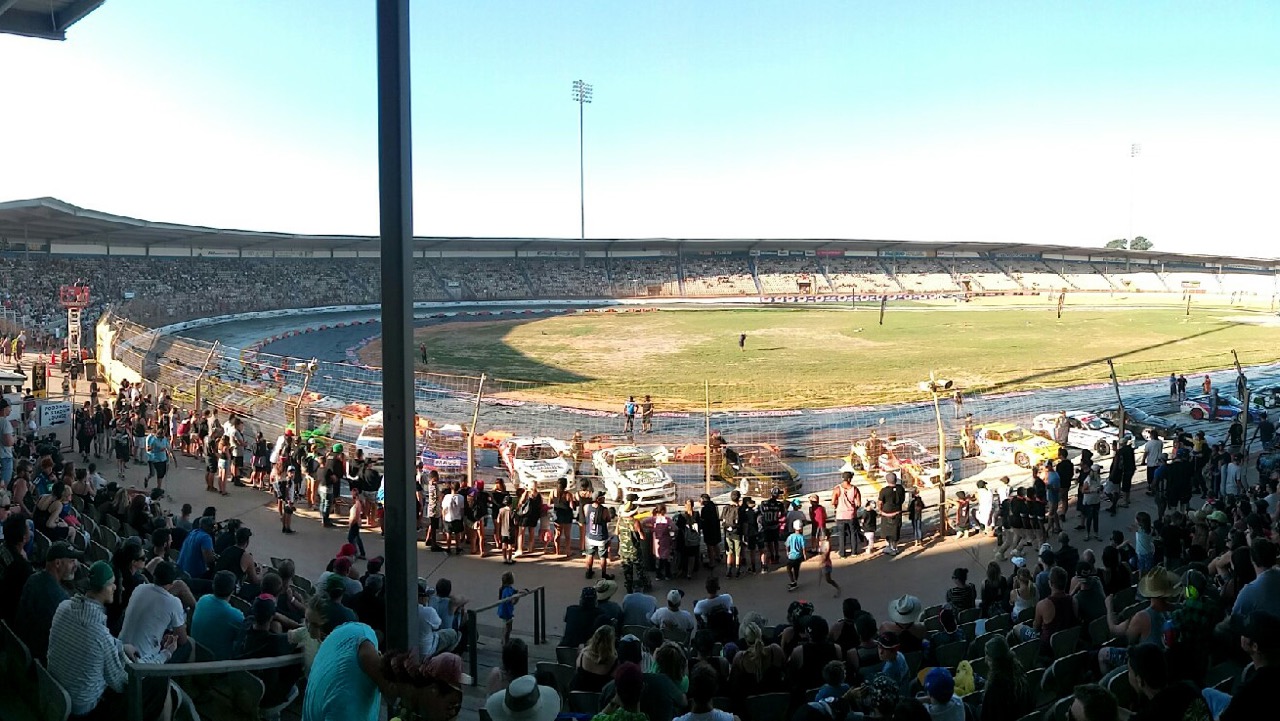 D1NZ hits the mark with strong turnout at ASB Baypark Stadium | Talk ...