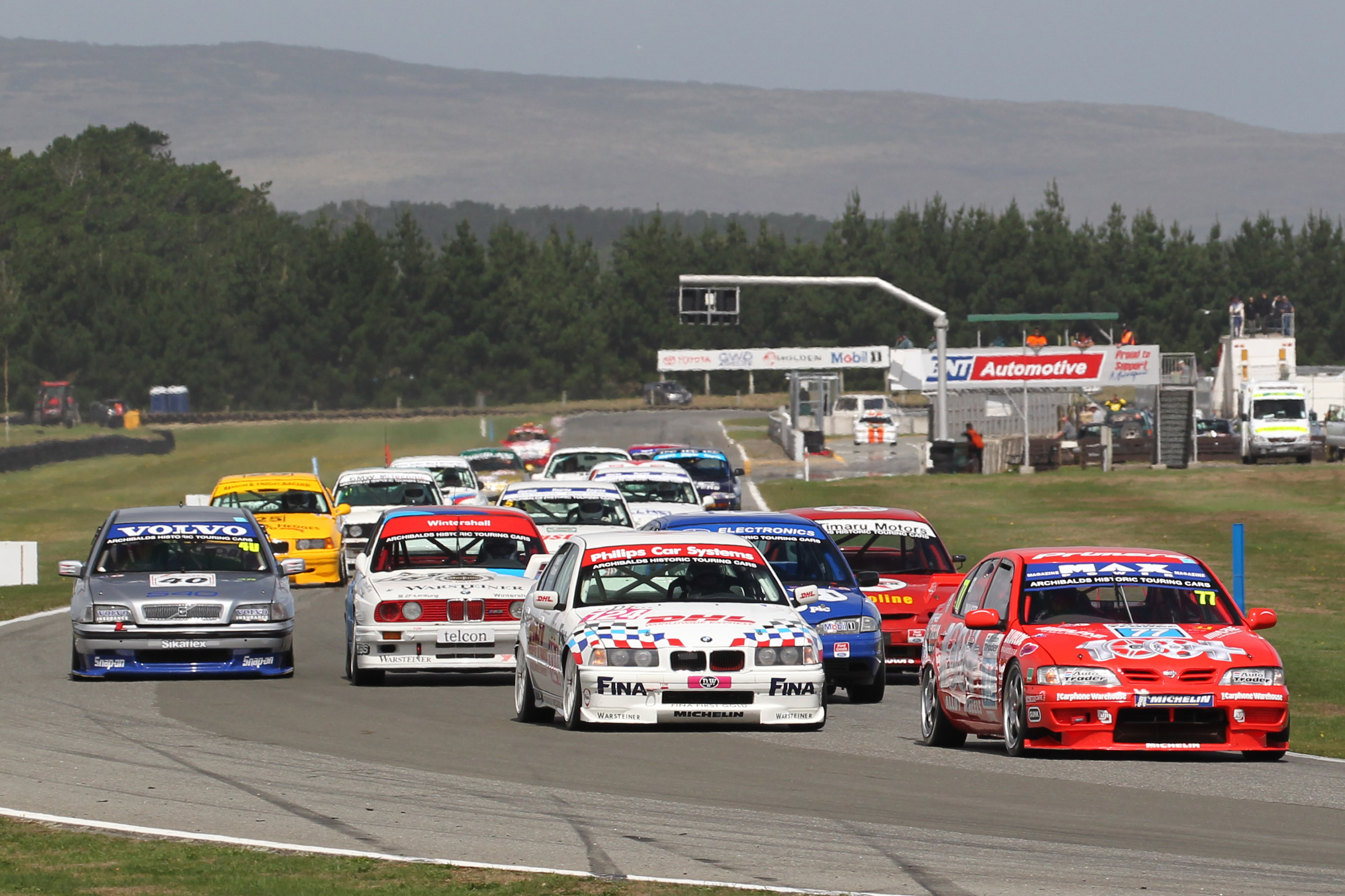 'Golden Age' Touring cars in action in NZ this summer | Talk Motorsport