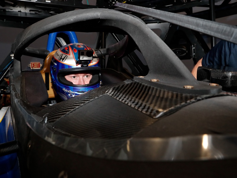 Dixon tests Aeroscreen prototype in simulator | Talk Motorsport