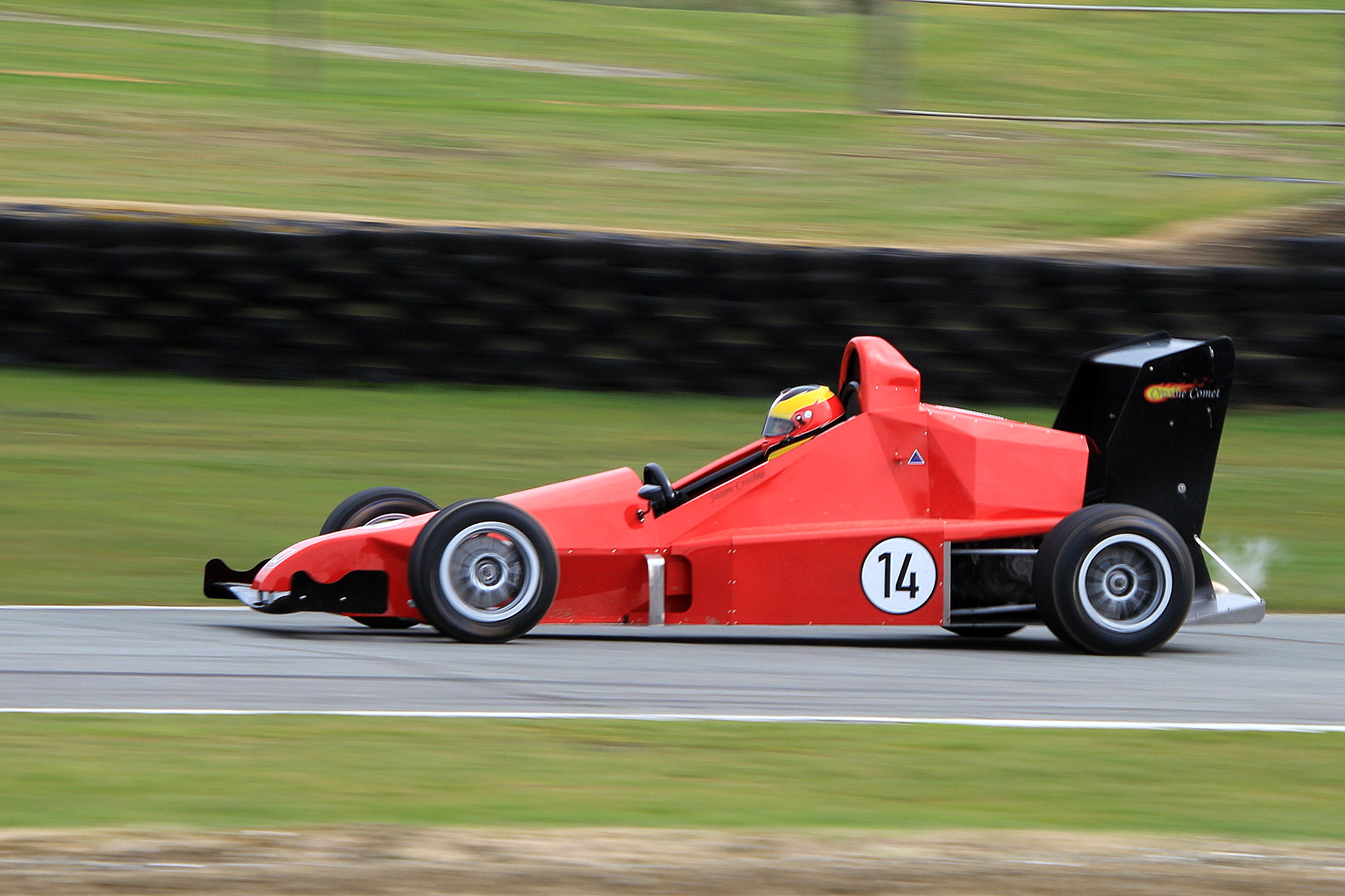 Club racing takes centre stage at Teretonga Park | Talk Motorsport