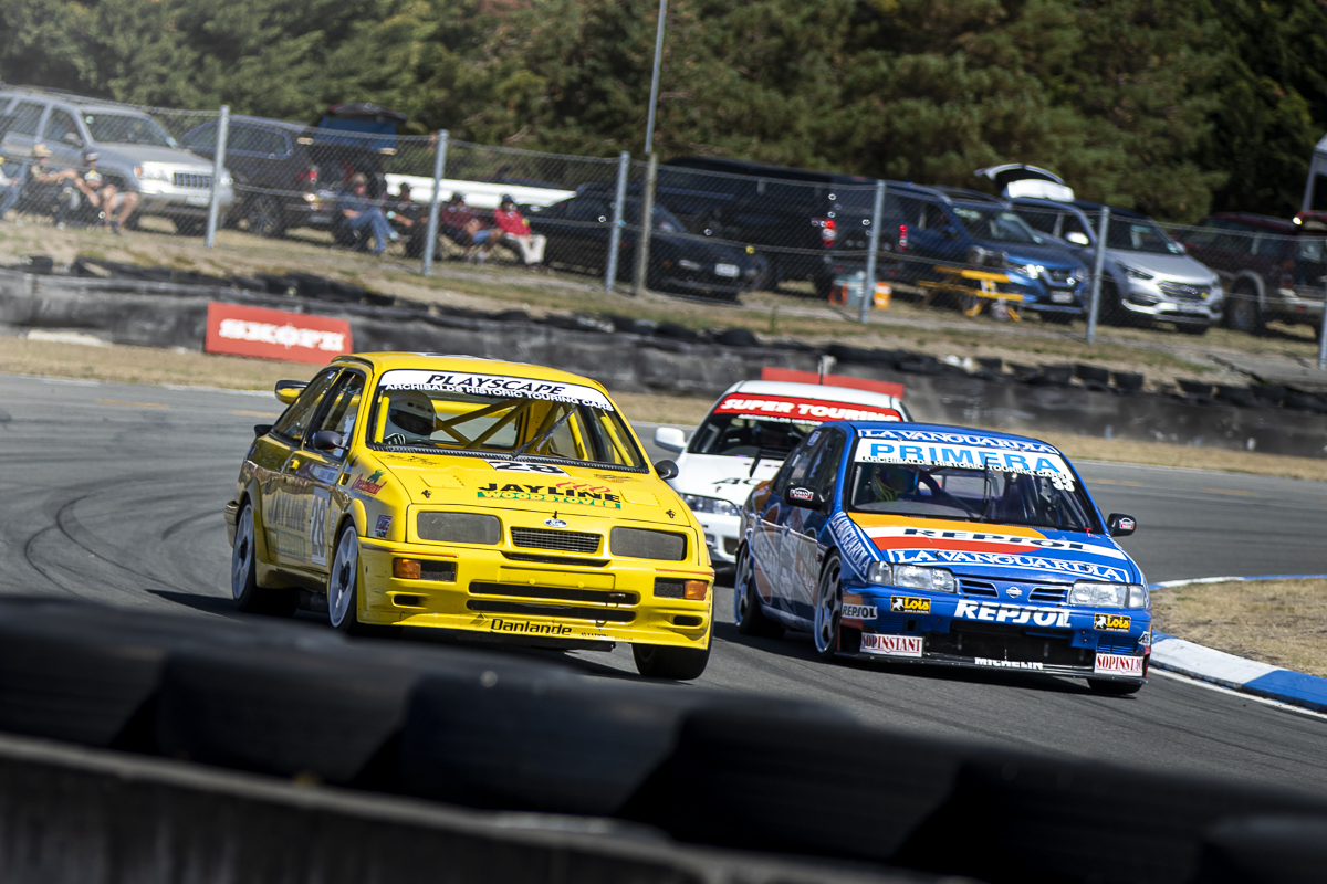 Four race wins for Greg Murphy/#6 DJR Ford Sierra in Archibalds ...