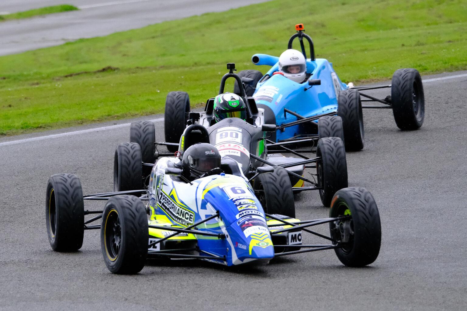 ‘Vintage’ Formula Ford racing at Manfeild as NIFF season gets underway ...