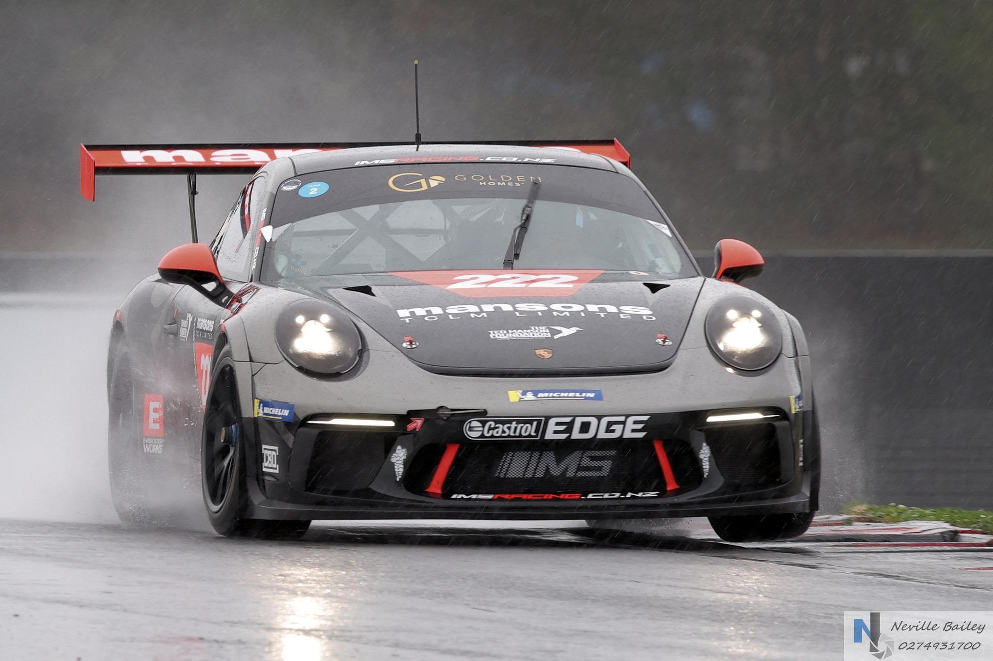 Manson powers to victory in Golden Homes North Island Endurance Series 1-Hour thriller | Talk ...