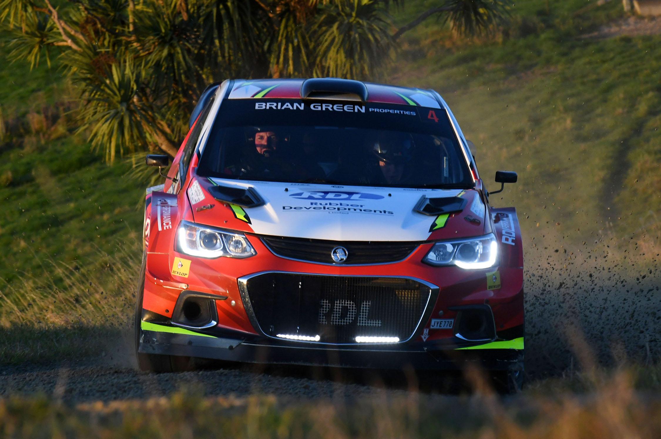 Thomson holds narrow advantage heading into final Mainland Rally ...