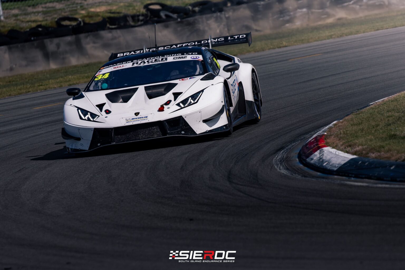 Brooks & Riding take command of Three-Hour South Island Endurance race ...