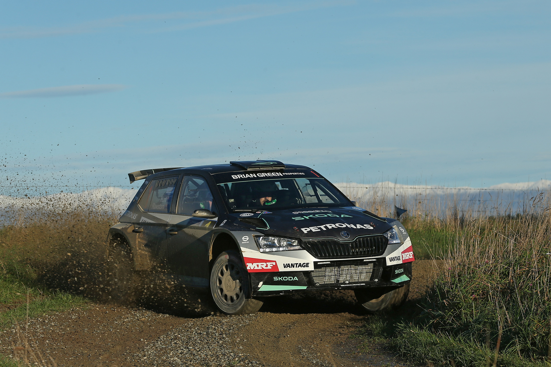 Hunt goes back-to-back with South Canterbury win | Talk Motorsport