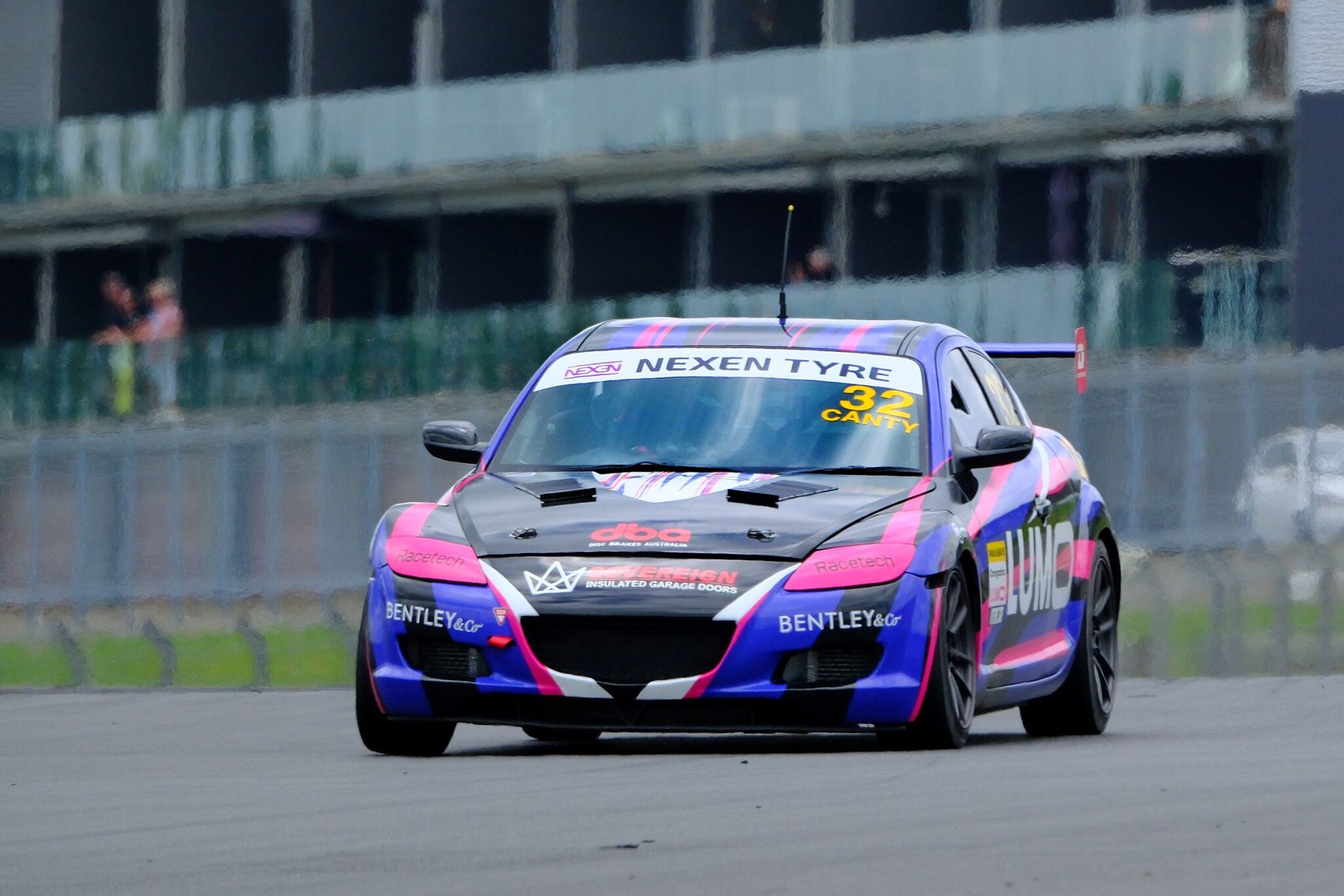 Battle resumes in Nexen Mazda Racing Super Series | Talk Motorsport