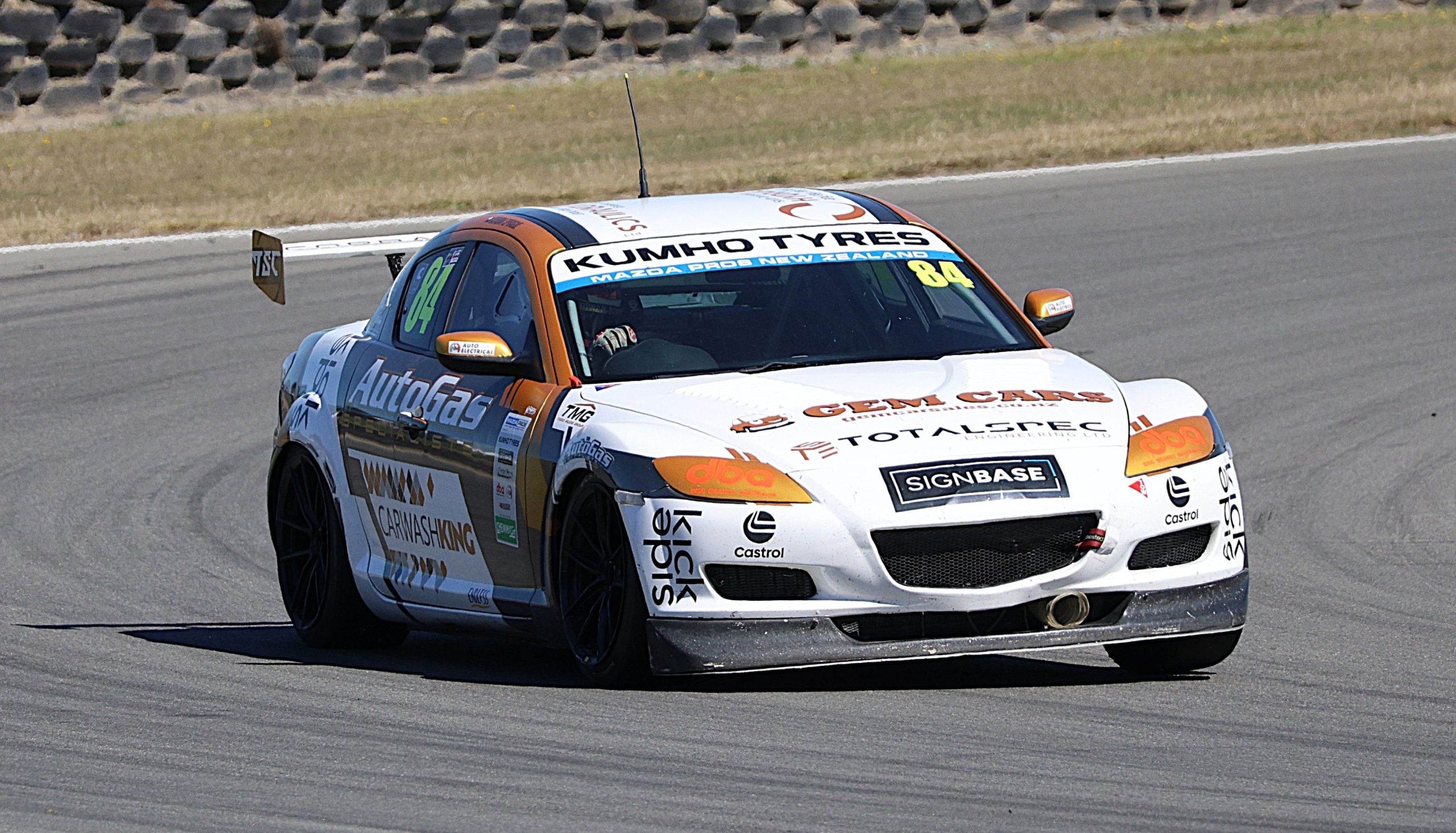 Sprague wins and collects Mazda Pro8 New Zealand title | Talk Motorsport